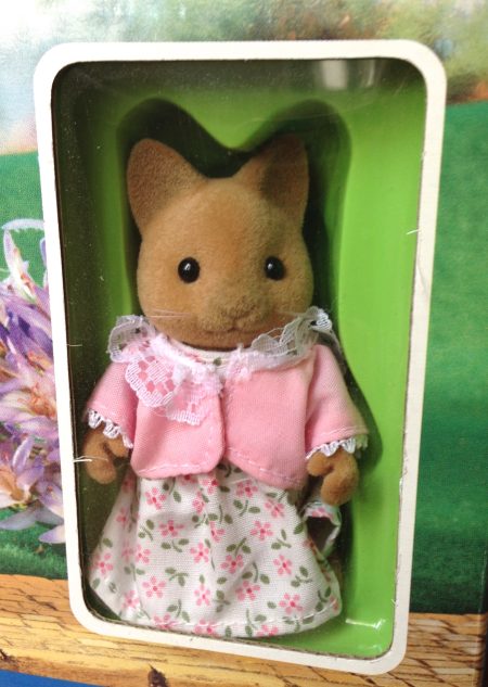 Sylvanian Families – Village Boutique with Madeline Merryweather Brown ...
