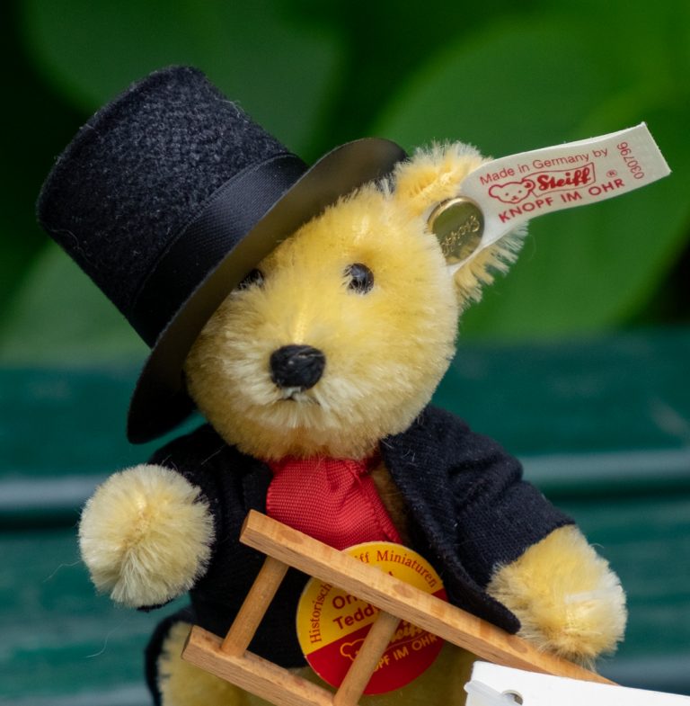 Steiff – Lucky Chimney Sweep Bear / Glücksbringer Kaminfeger – Special ...